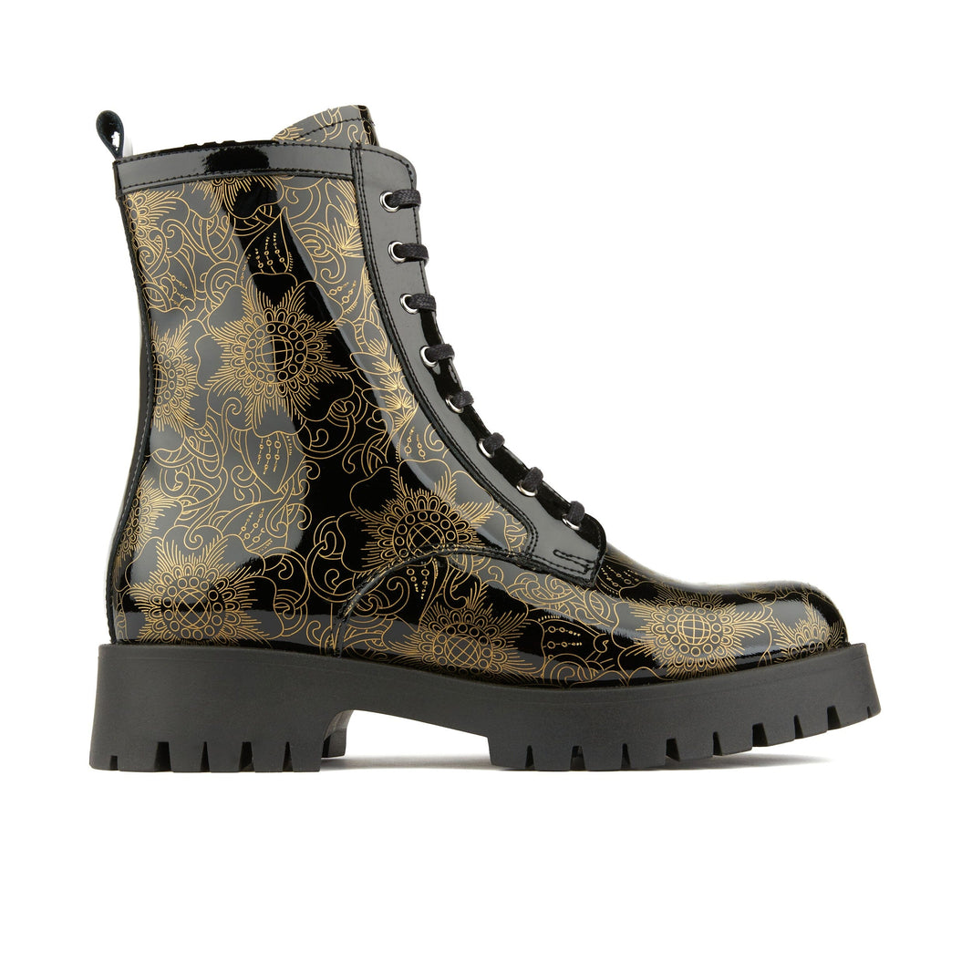 Women's Lug Sole Shoes & Platform Ankle Boots | Embassy London USA