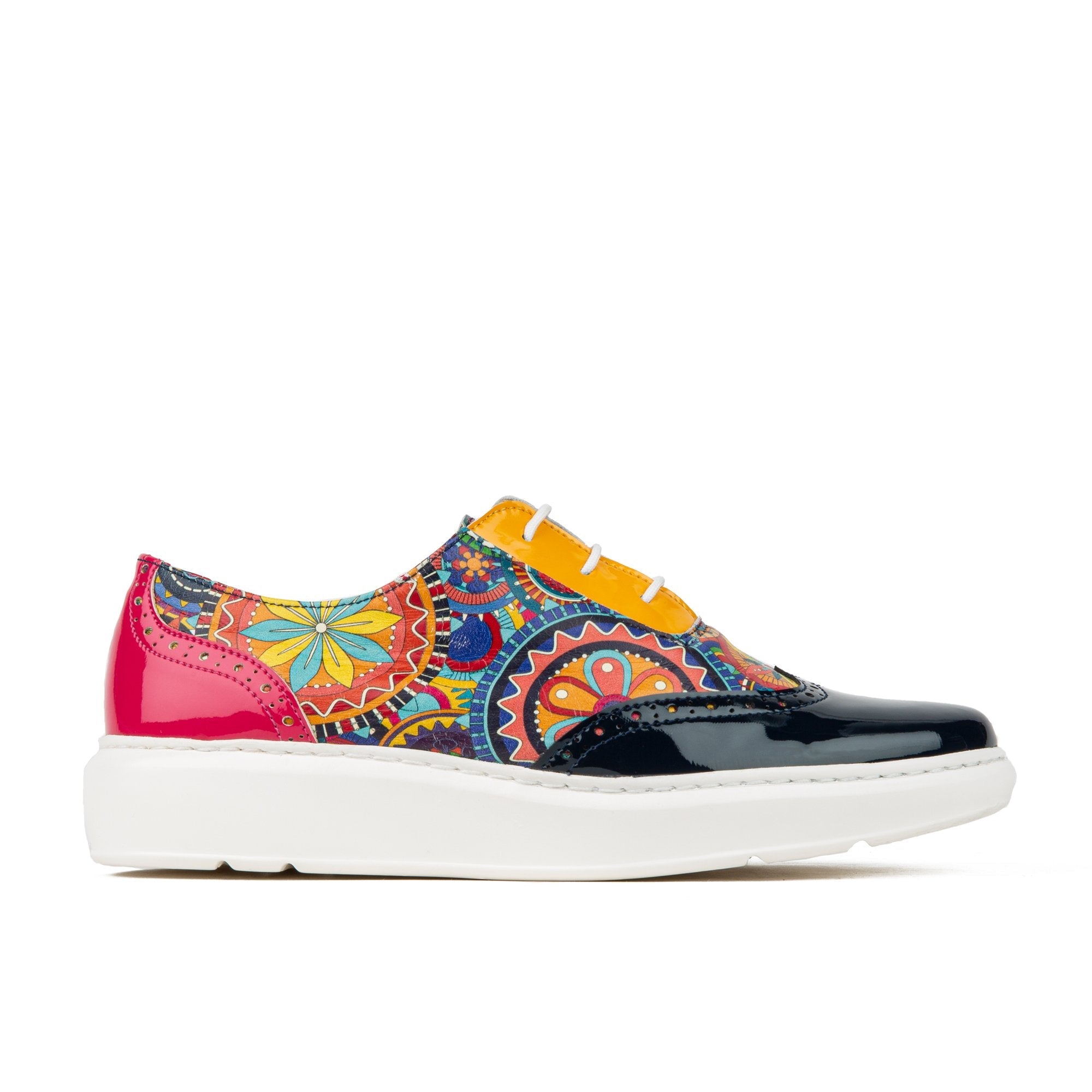 Women’s Sneakers Multi Signature Print Embassy London Colorado ...
